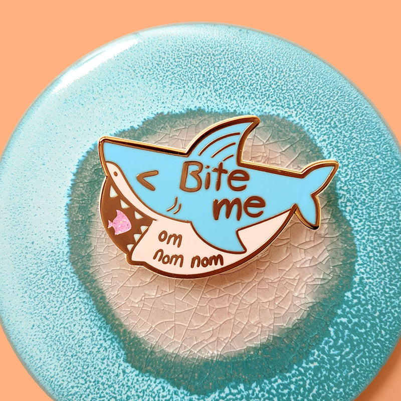 Bite Me "om nom nom" Shark Cute Hard Enamel Lapel Pin - Flair Fighter